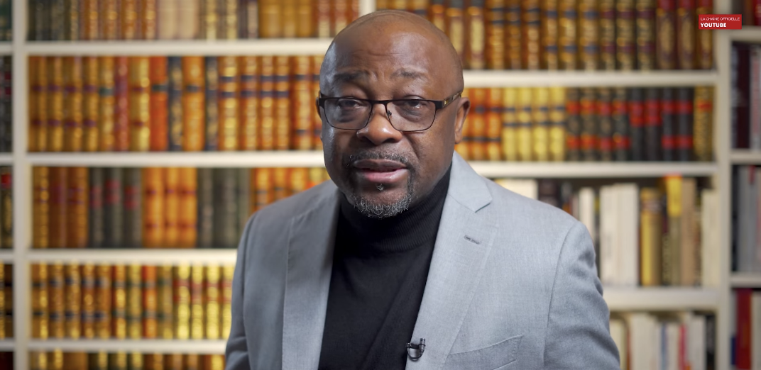 Alain Foka invite les journalistes africains à devenir des champions de ...