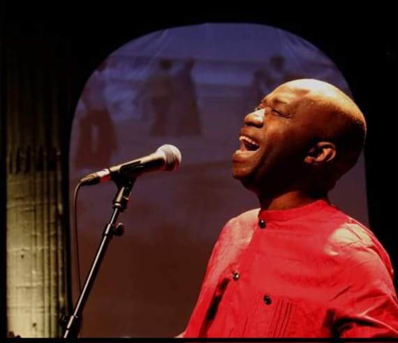 Woz Kaly : Un nouveau single pour encenser la jeunesse africaine ...